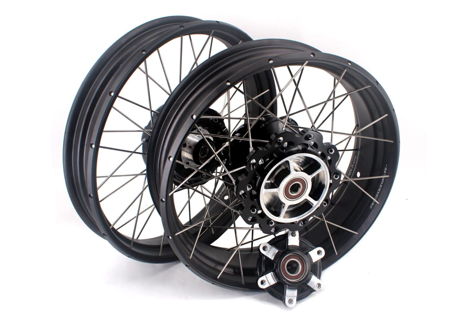 VMX-Racing 18" & 17" Tubeless Alloy Spoke Wheels For Triumph Bonneville ...